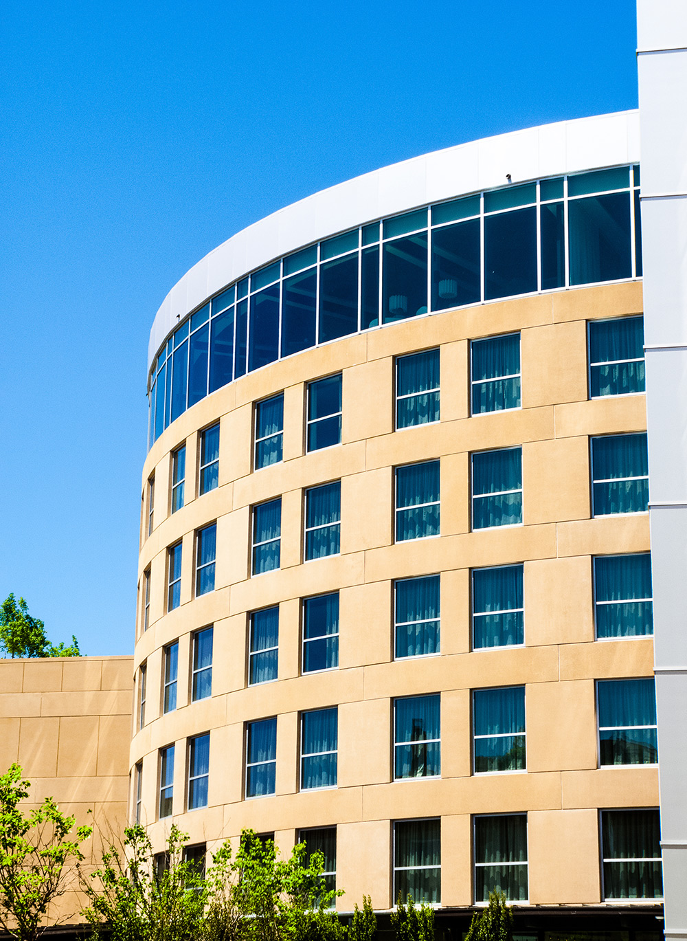 Polsinelli Headquarters and Hotel Fontaine - Enterprise Precast ...