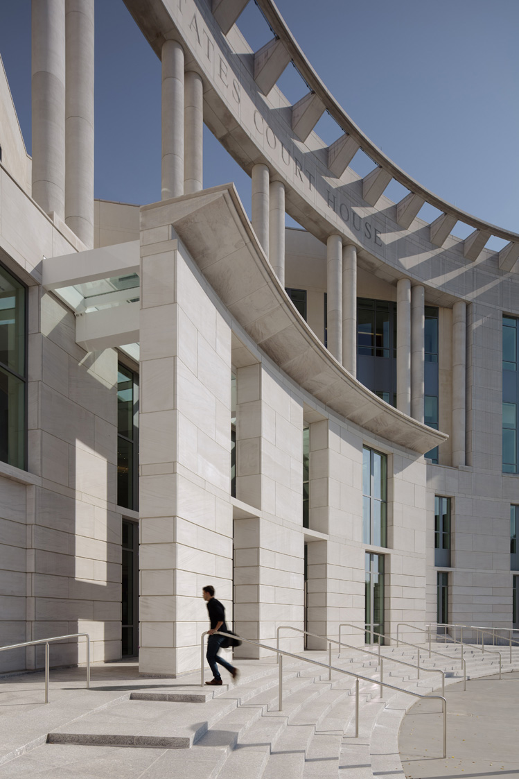 Jefferson City Courthouse - Enterprise Precast Concrete, Inc.